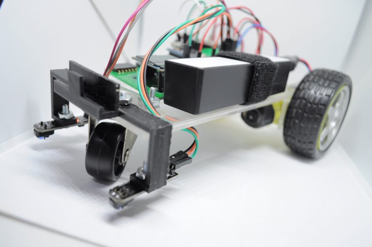 CARRO-ROBOT SEGUIDOR DE LÍNEA – ETIMAX EDUCACION